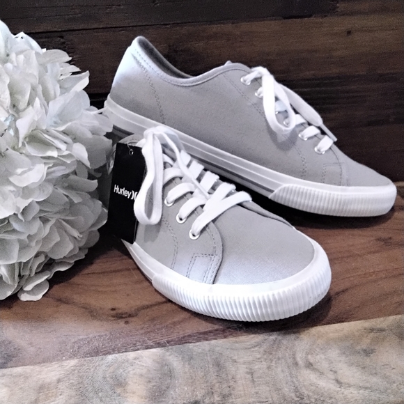 Hurley | Shoes | Newwomens Hurley Sneakers Nwt | Poshmark